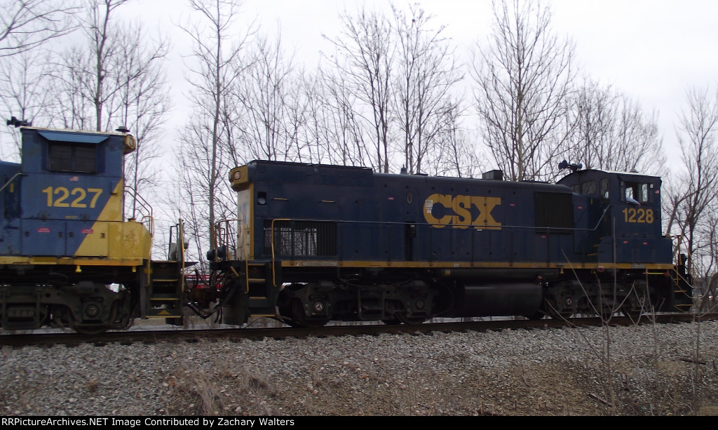 CSX 1228